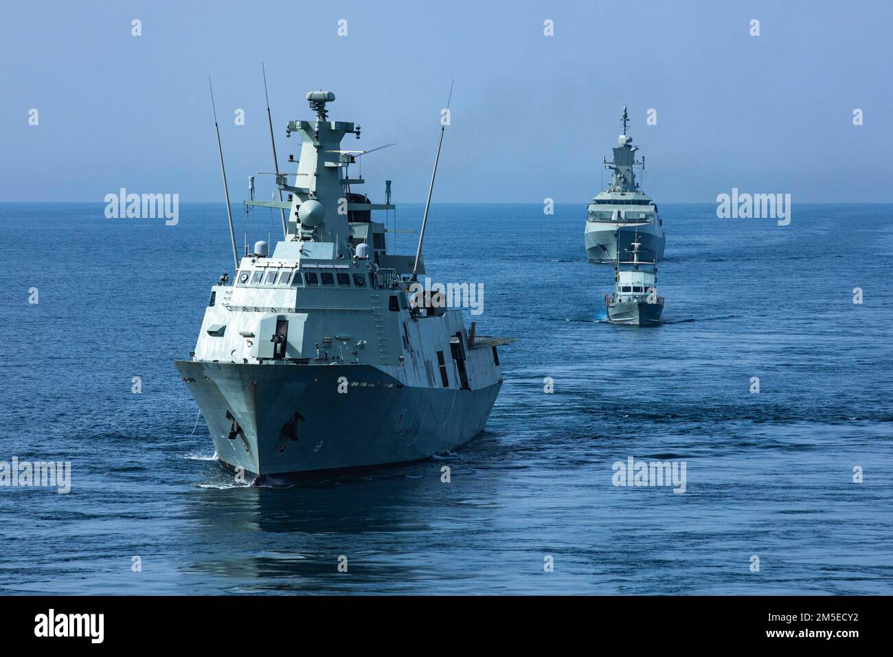 220307-A-LN610-1121 GULF OF OMAN (March 7, 2022) Ships of the Royal ...