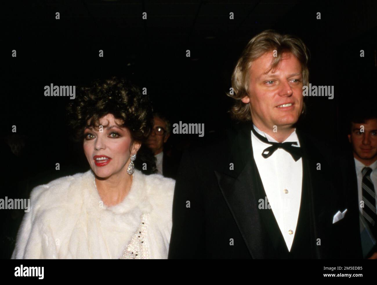 Joan collins in 1986 hi-res stock photography and images - Alamy