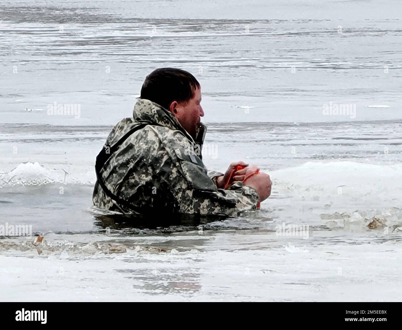 Cold water immersion training hi-res stock photography and images - Alamy