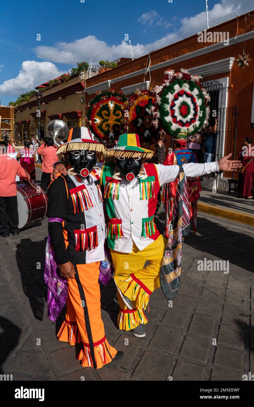 Jester dancers in Danza de la Pluma dance troupe from Teotitlan de ...