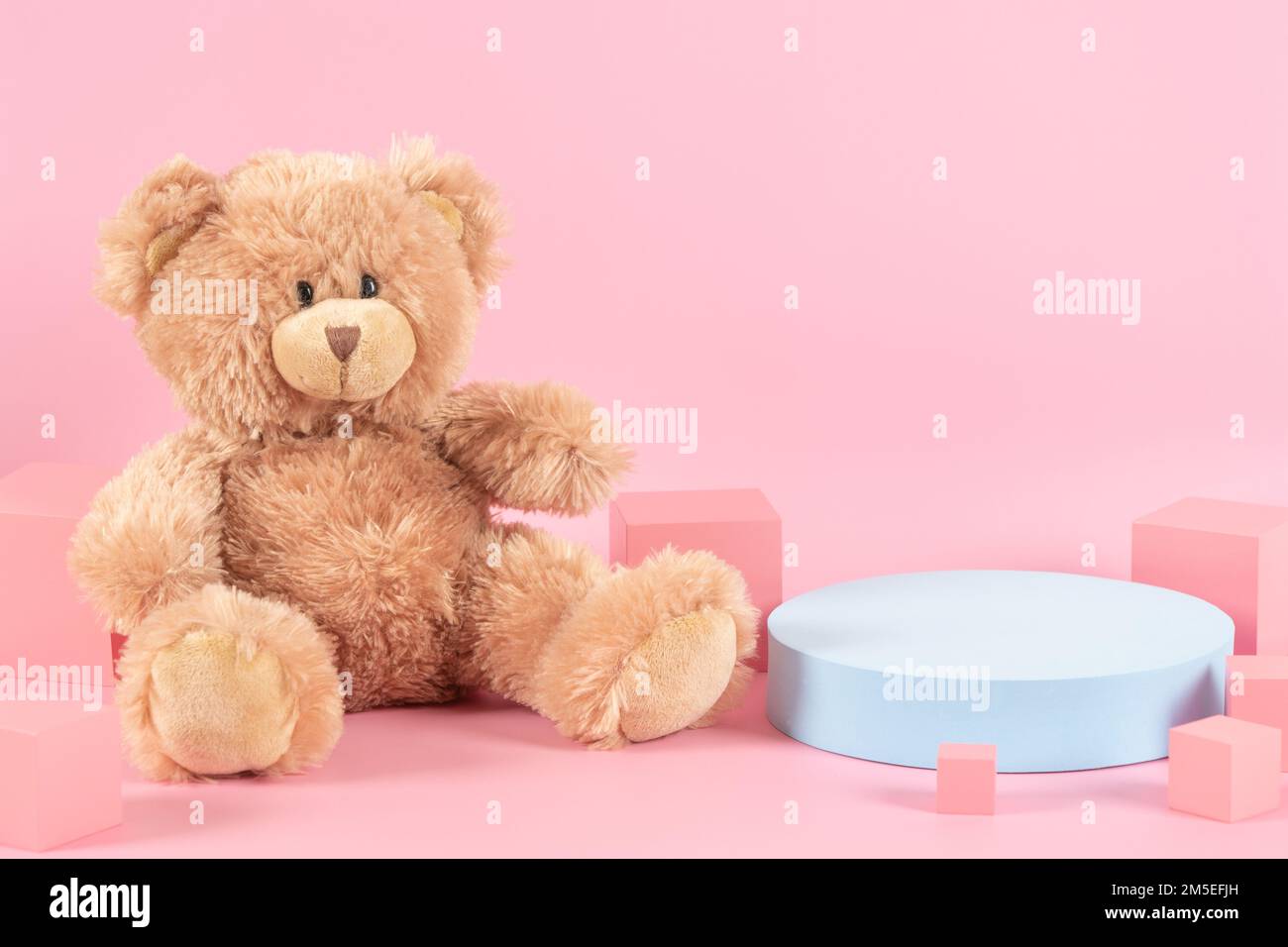 Baby kid toys background. Empty round podium platform stand, teddy bear ...