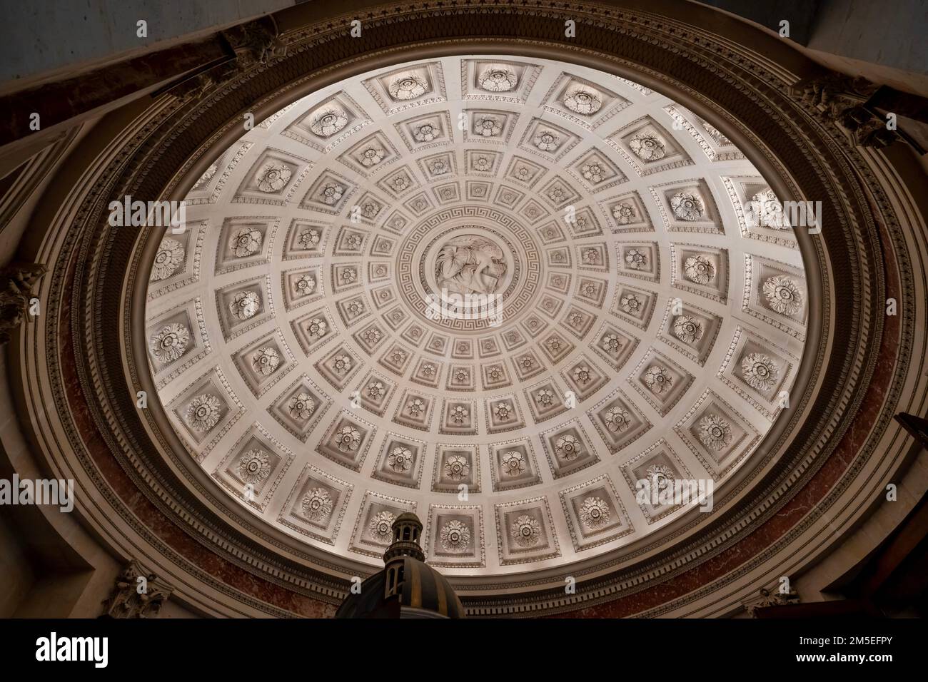 The Pantheon. View of the ceiling Stock Photo - Alamy