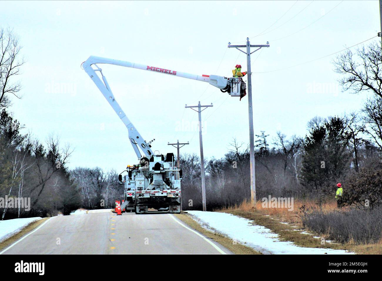 Wye electrical system hi-res stock photography and images - Alamy