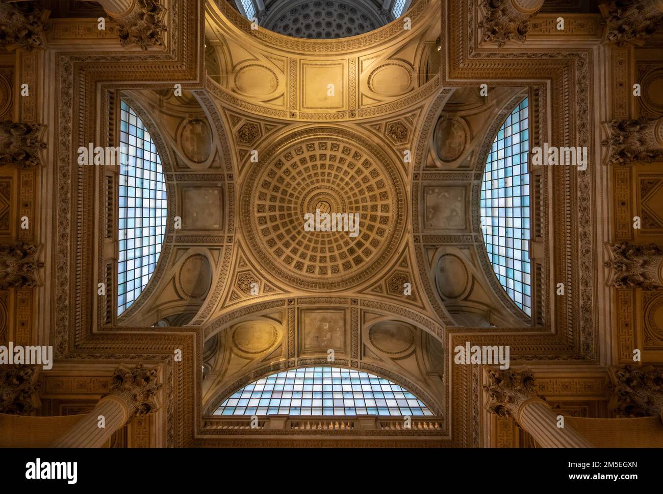 The Pantheon. View of the ceiling Stock Photo - Alamy