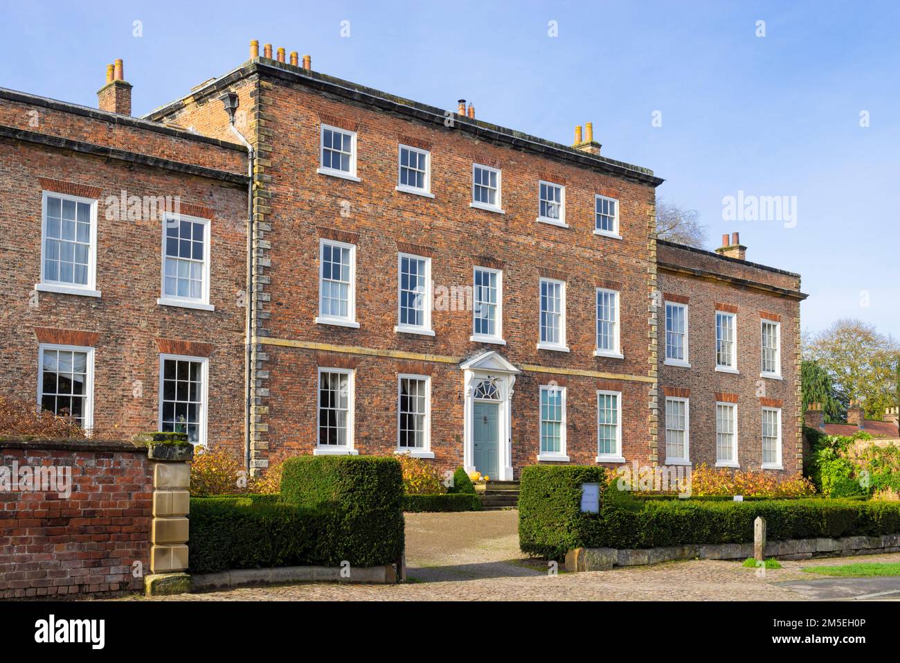 Thirsk Hall Thirsk North Yorkshire England UK GB Europe Stock Photo - Alamy
