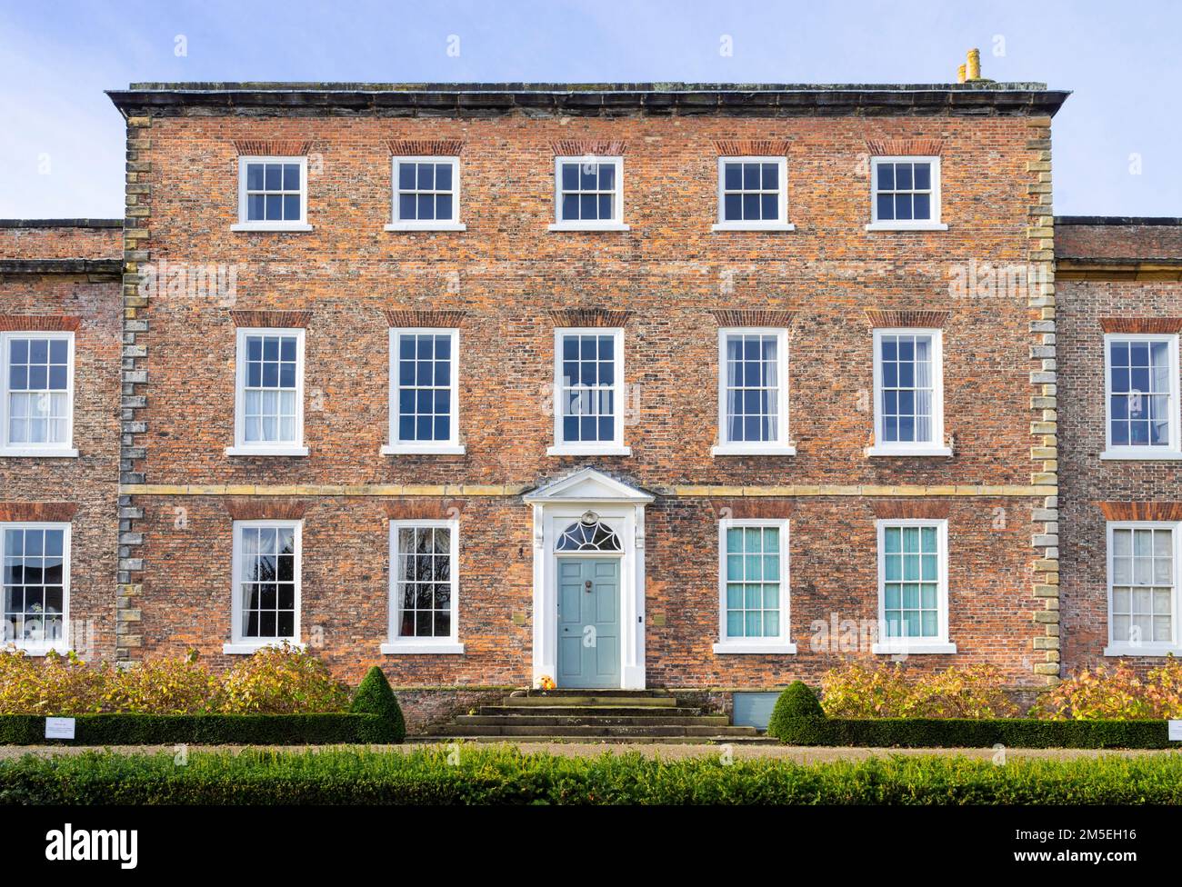 Thirsk hall hi-res stock photography and images - Alamy