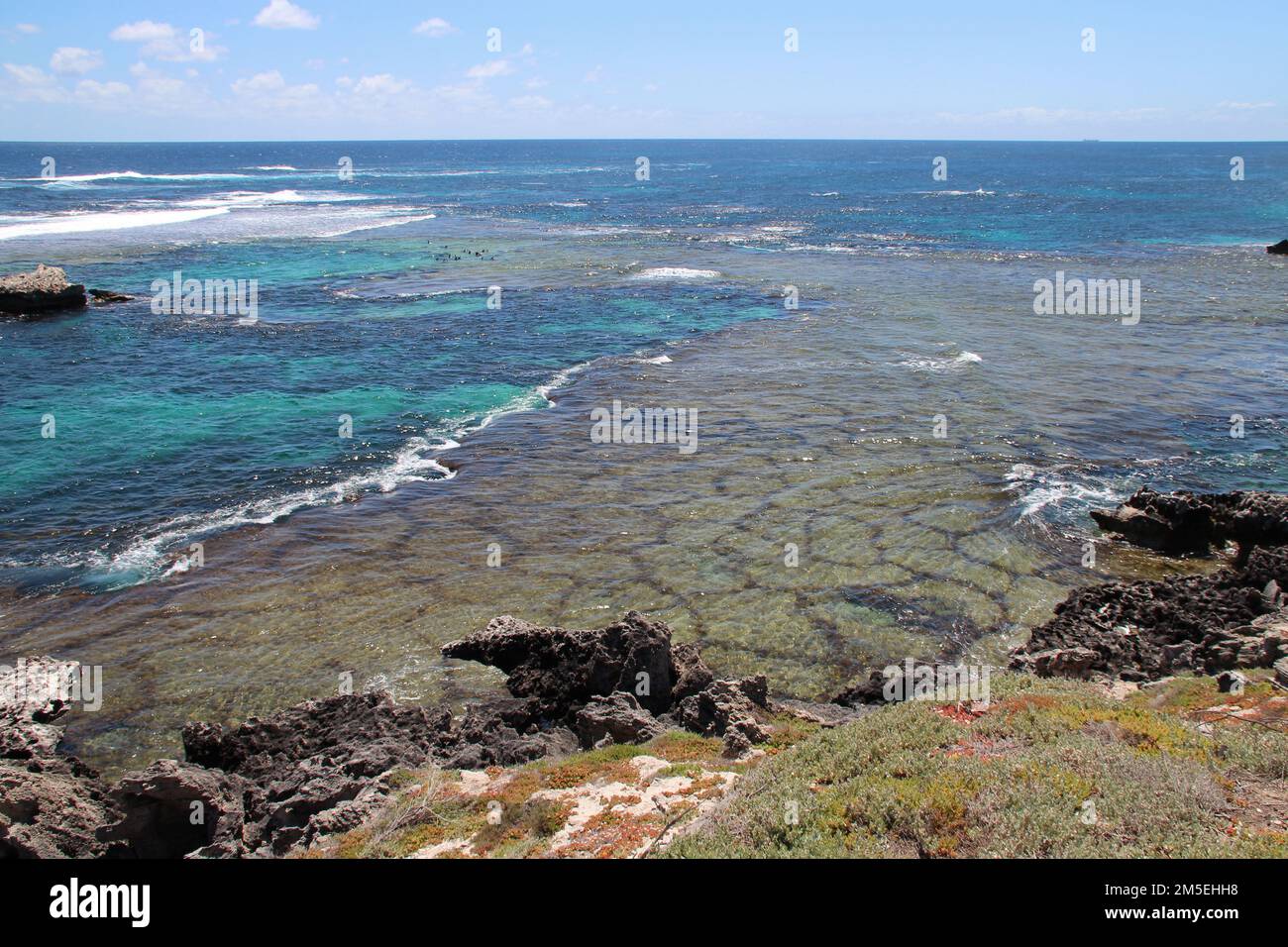 indian ocean at cathedral rocks at rottnest island (australia Stock ...