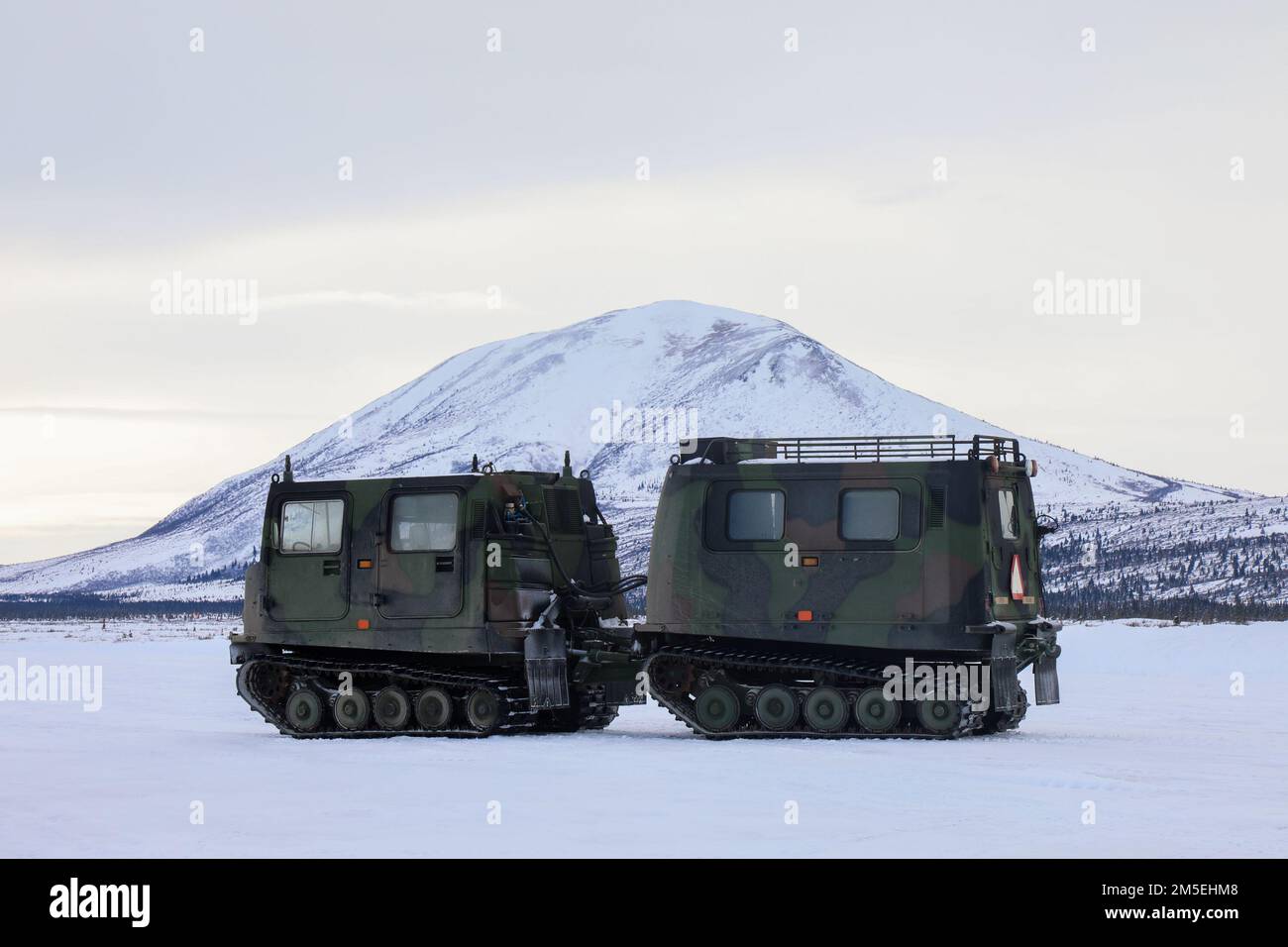 A Small Unit Support Vehicle stands by as Spartan Paratroopers from the ...