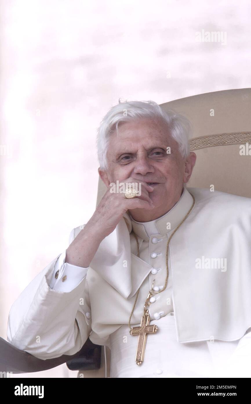Bxvi hi-res stock photography and images - Alamy