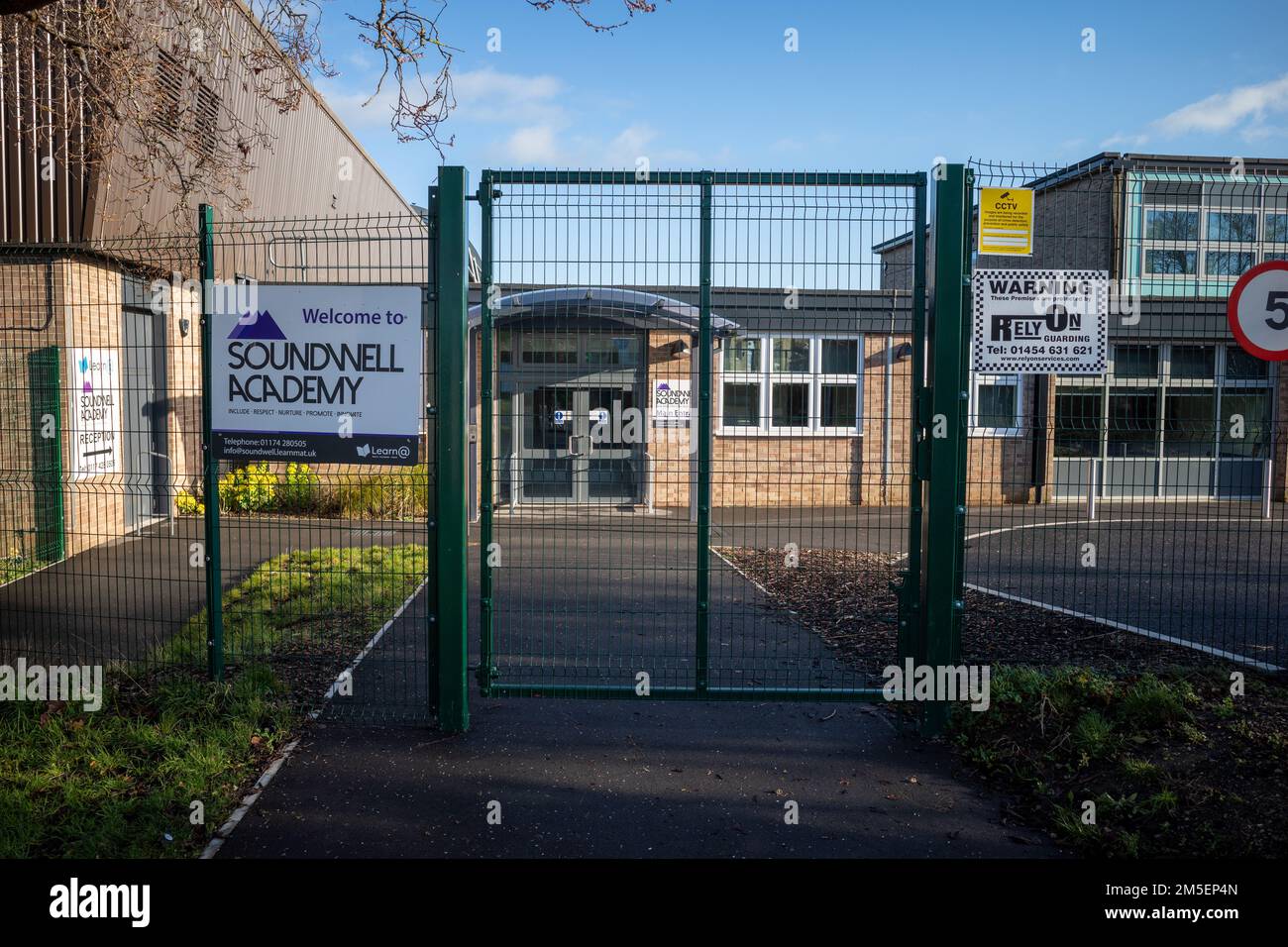 Specialist academy hi-res stock photography and images - Alamy