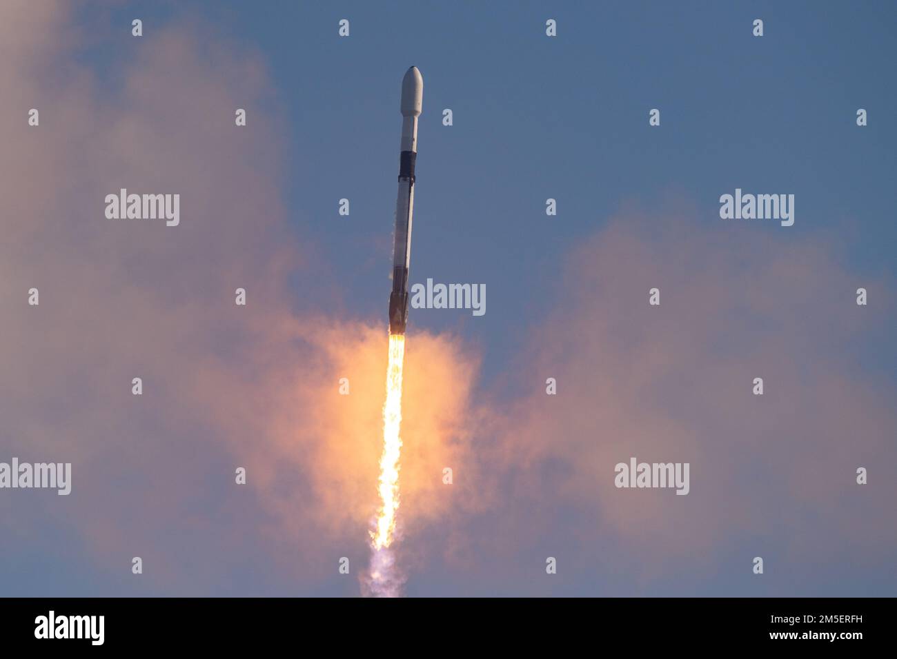 A Falcon 9 rocket launches from SLC-40 at Cape Canaveral Space Force ...