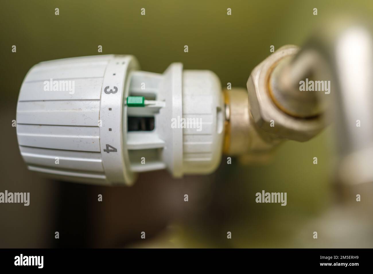 Radiator controller for adjusting temperature. Heating concept Stock ...