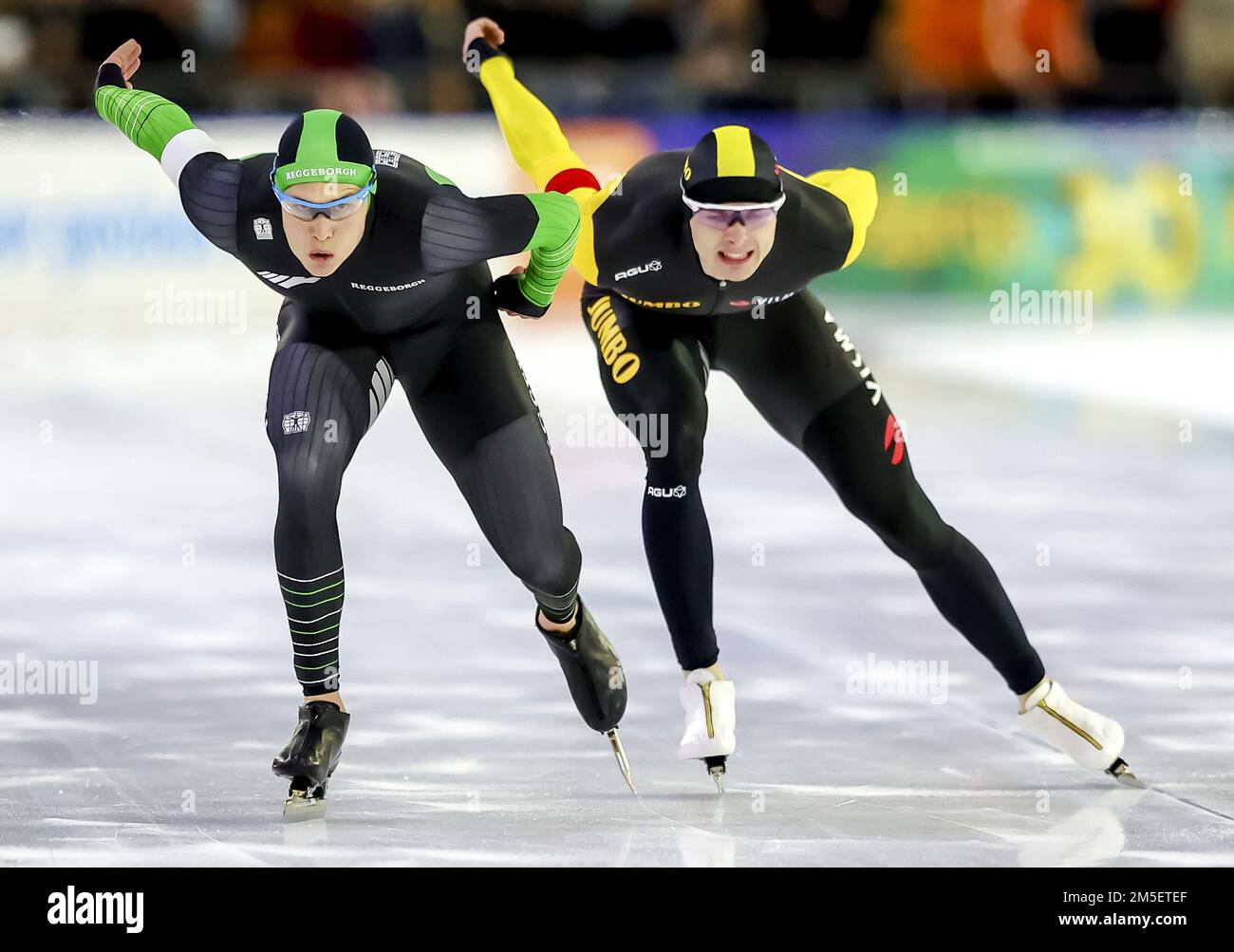 HERENVEEN - Marcel Bosker and Jordy van Workum in action on the 1500 ...