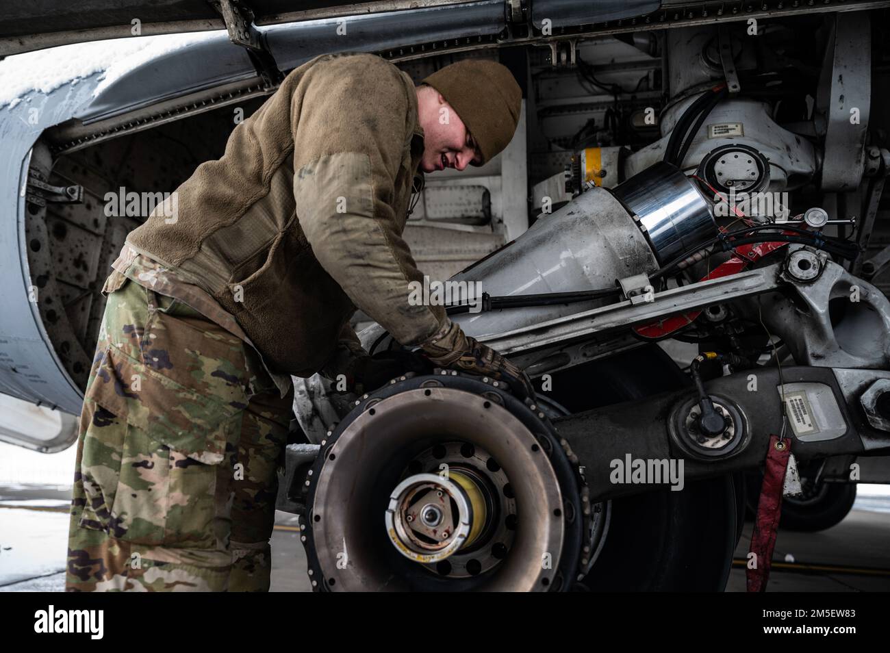 Staff Sgt. Evan Henry, 911th Aircraft Maintenance Squadron crew chief ...