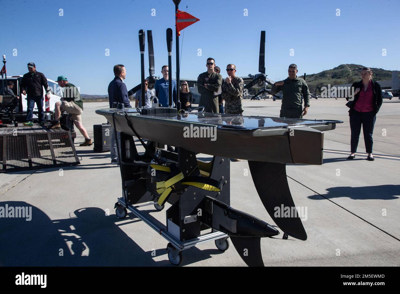 Expeditionary maritime operations center hi-res stock photography and ...