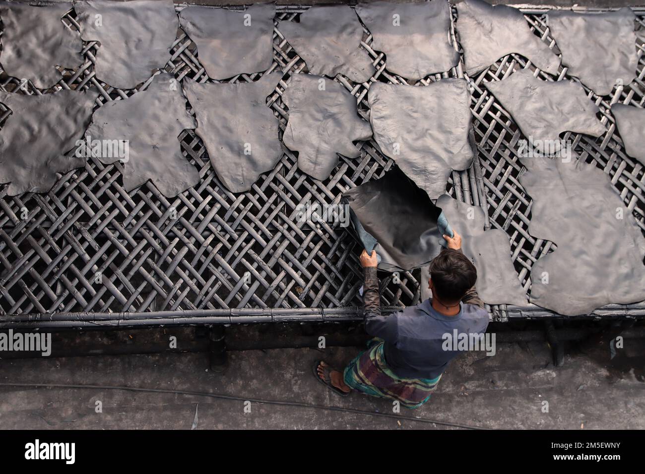 The leather recycling method is called series gam. Large quantities of ...