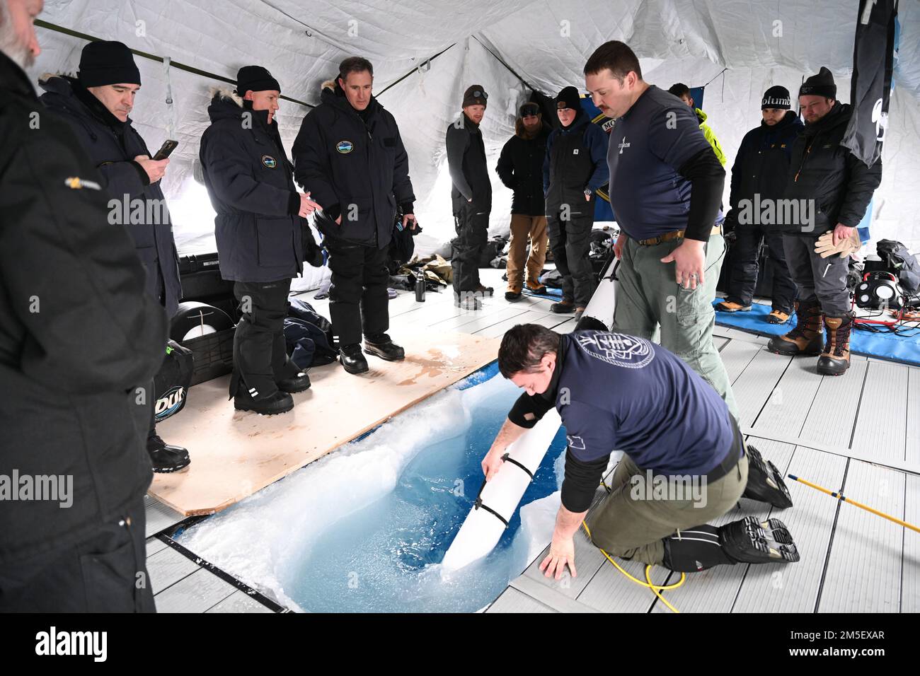 U.S. NAVY ICE CAMP QUEENFISH (March 9, 2022) - Sonar Technician ...