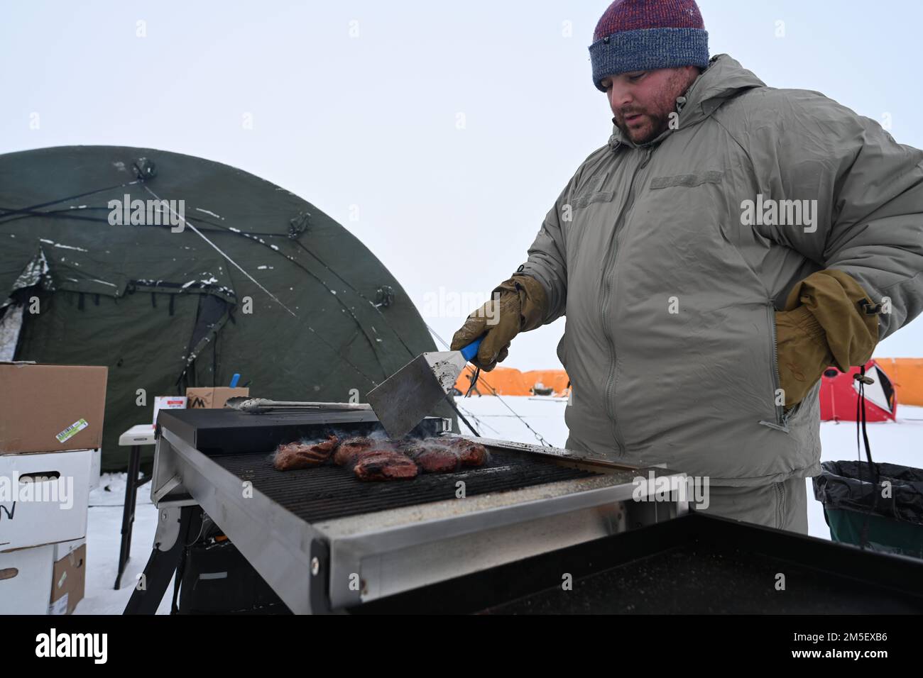 U.S. NAVY ICE CAMP QUEENFISH (March 9, 2022) - Culinary Specialist ...