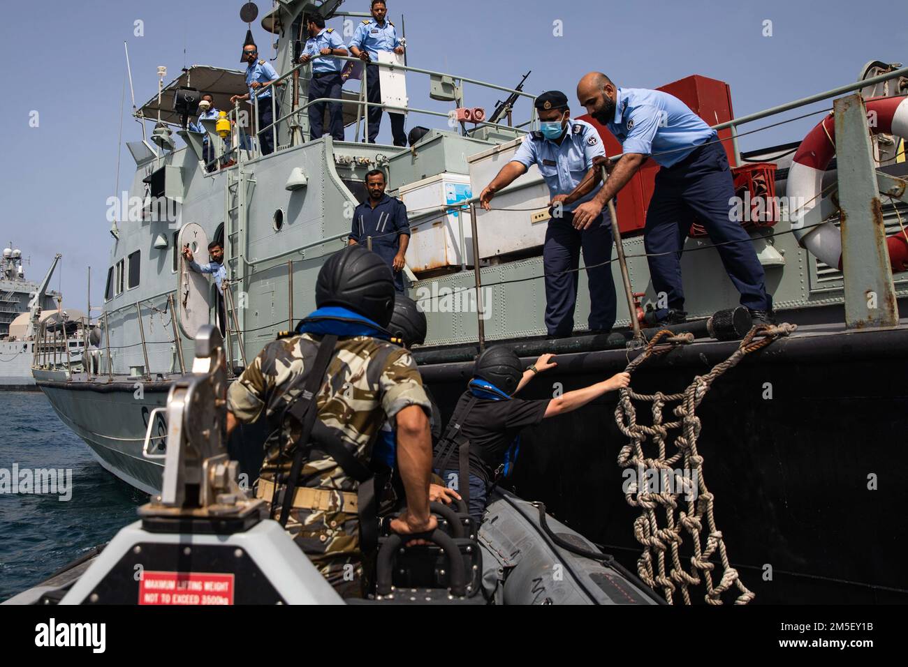 220309-A-LN610-1080 OMAN (March 9, 2022) Royal Navy of Oman and UK ...