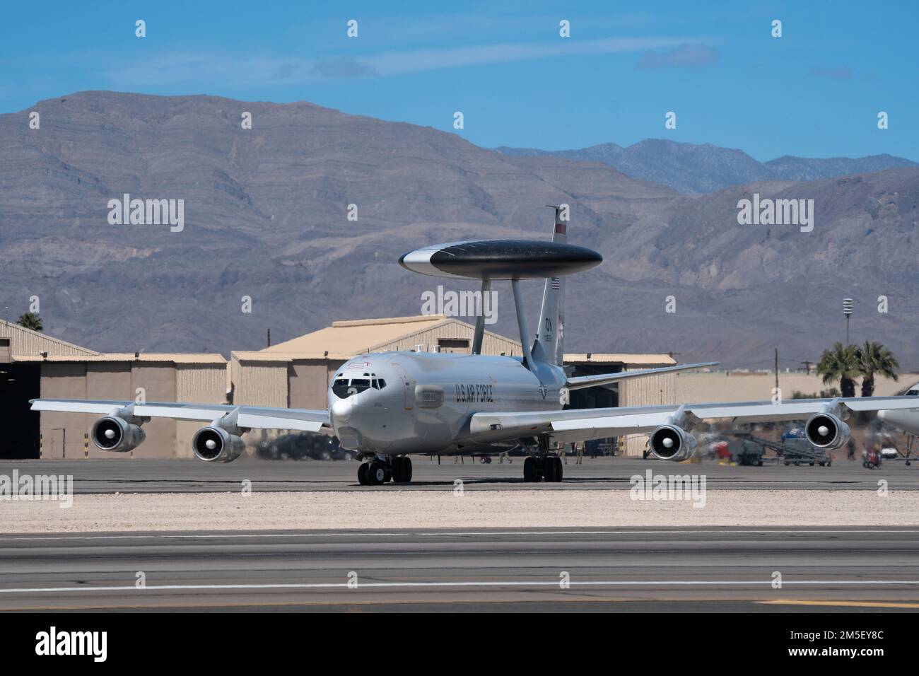 An E-3A Sentry assigned to the 552nd Air Control Wing, Tinker Air Force ...
