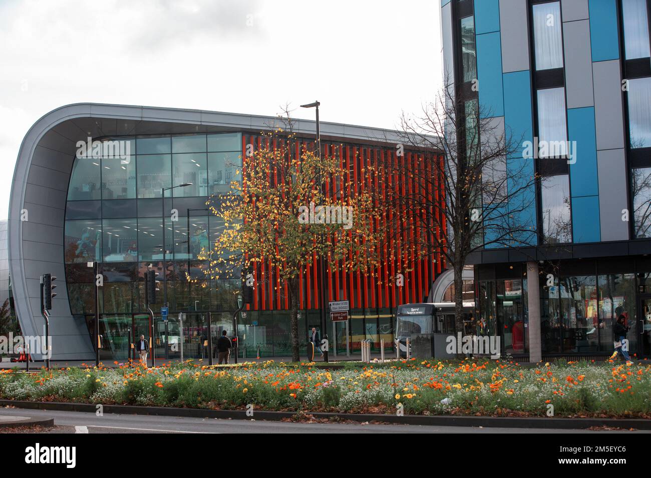 Slough, UK. 28 October, 2022. General view of the Curve and Moxy Hotel ...
