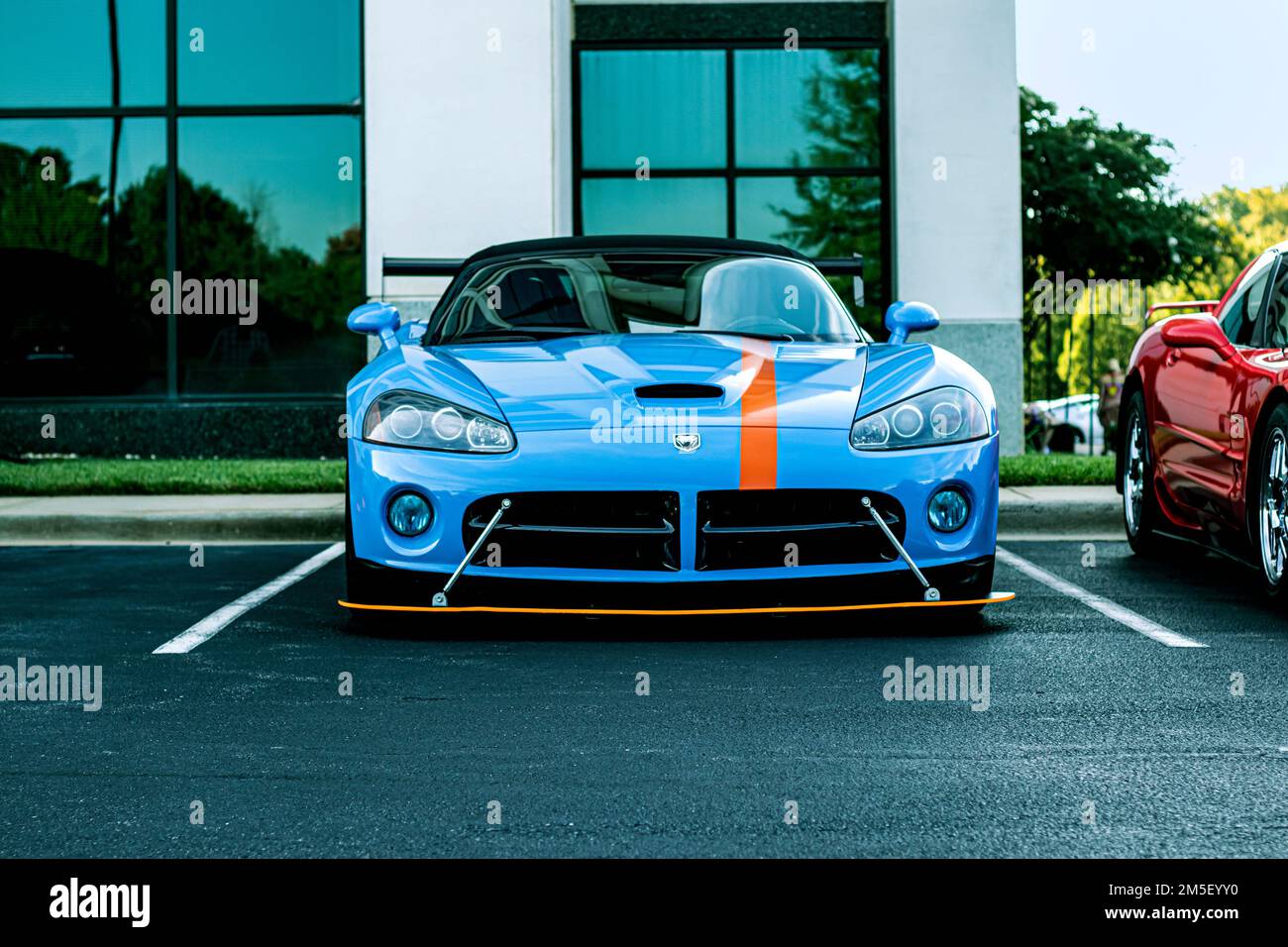 X building hi-res stock photography and images - Alamy