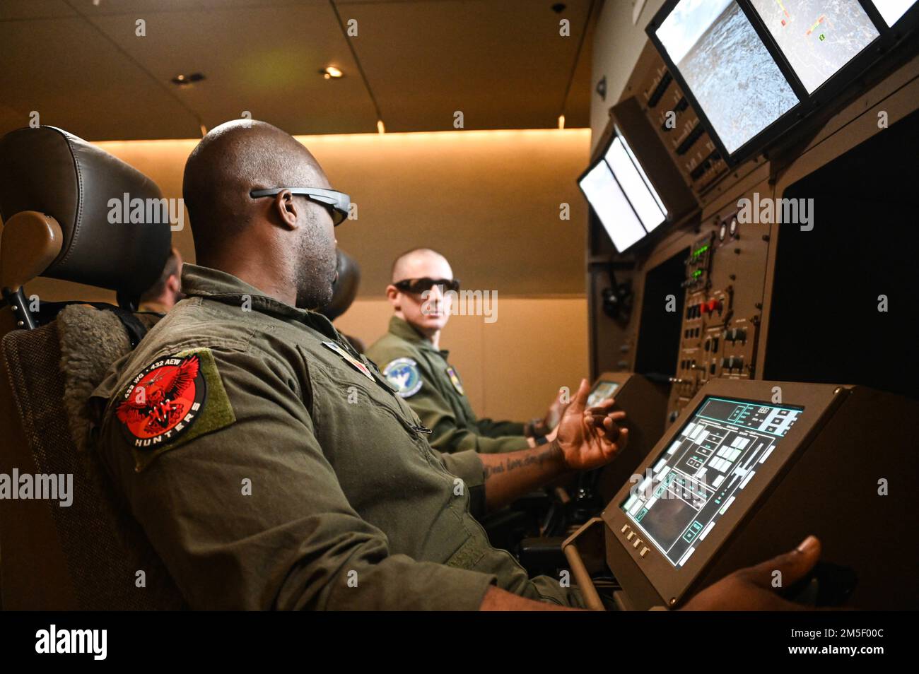 Sensor operator hi-res stock photography and images - Alamy