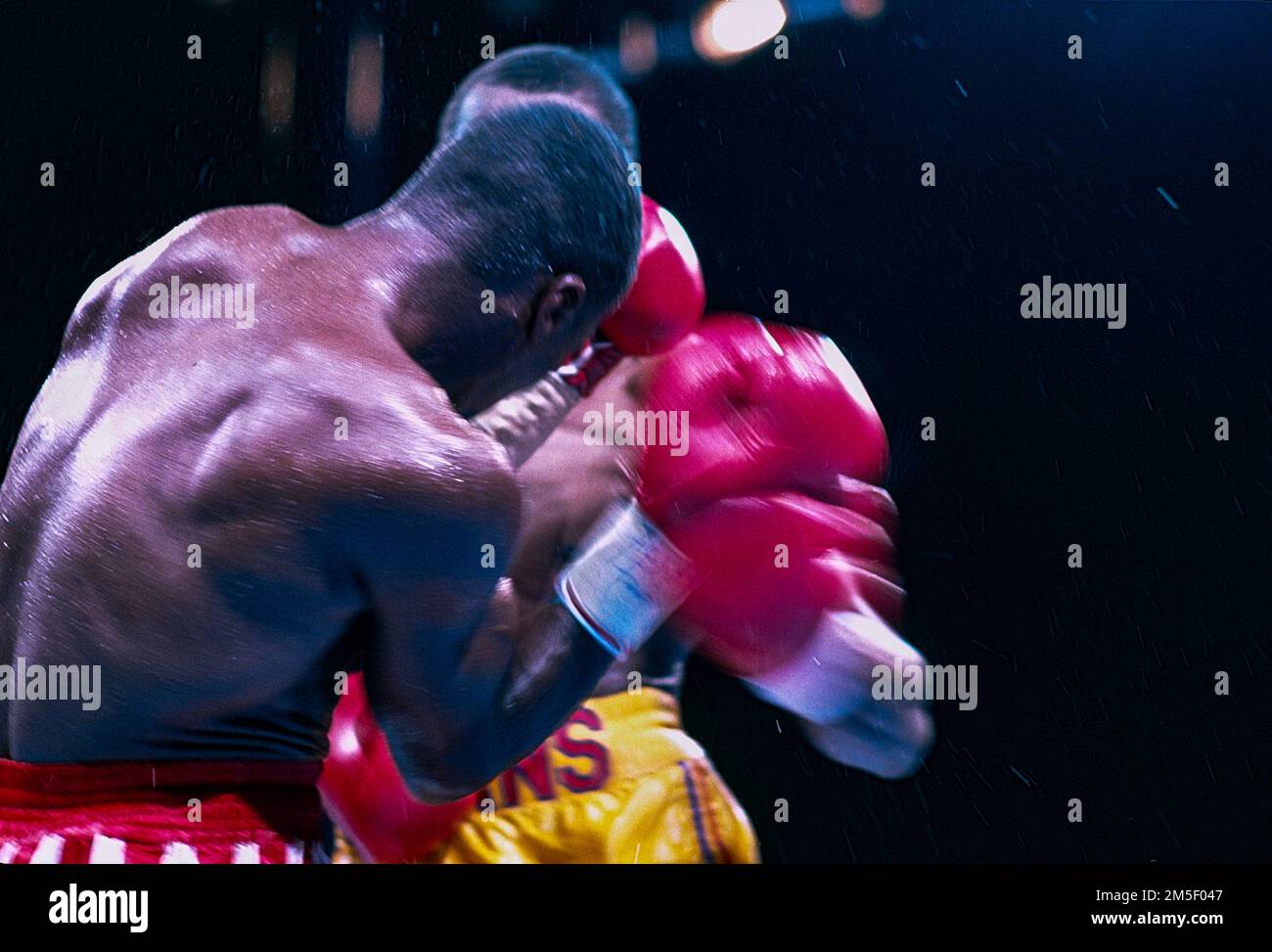 Sugar Ray Leonard vs.Thomas Hearns fight to a draw in "The War" for the ...