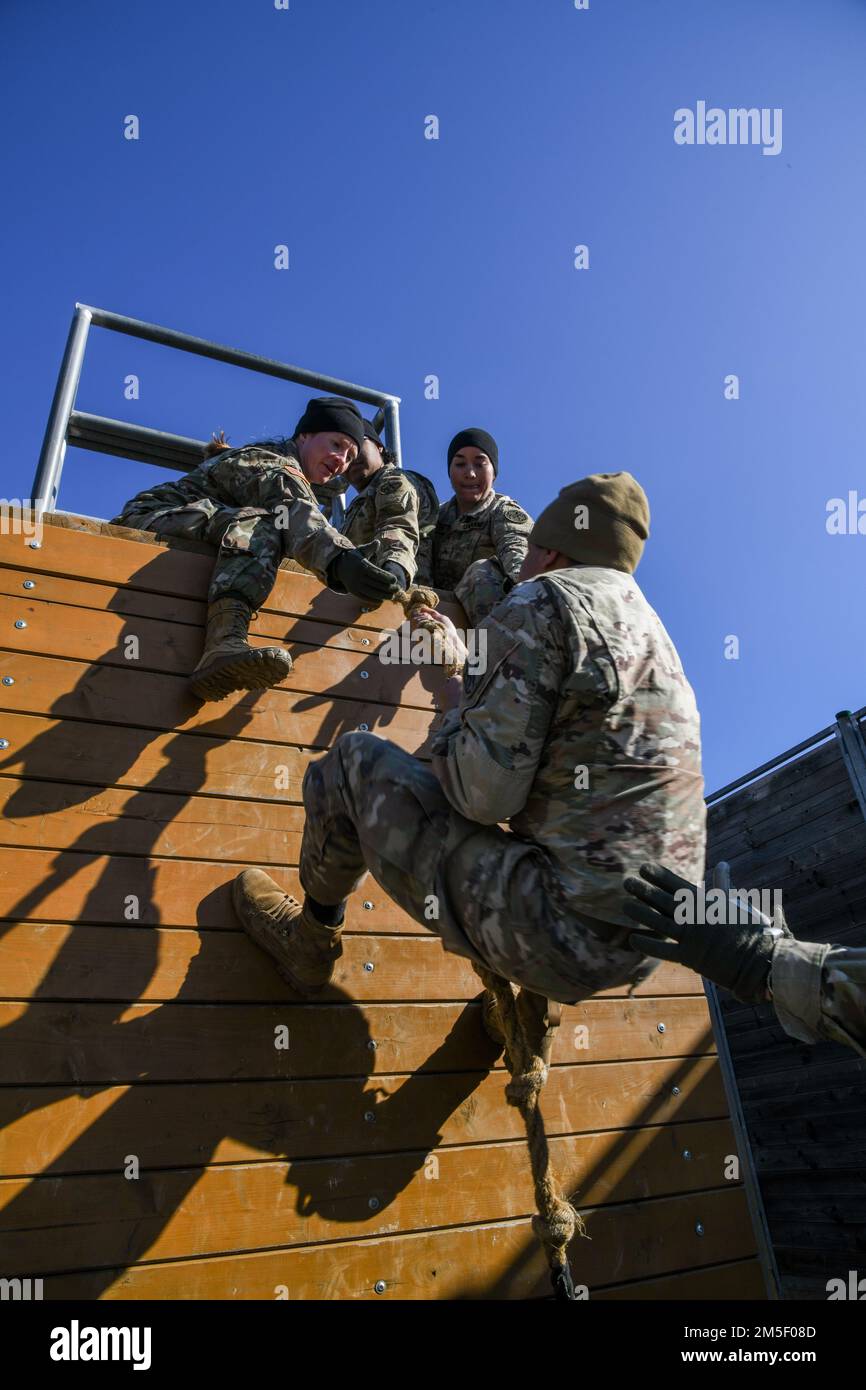 207th military intelligence brigade hi-res stock photography and images ...