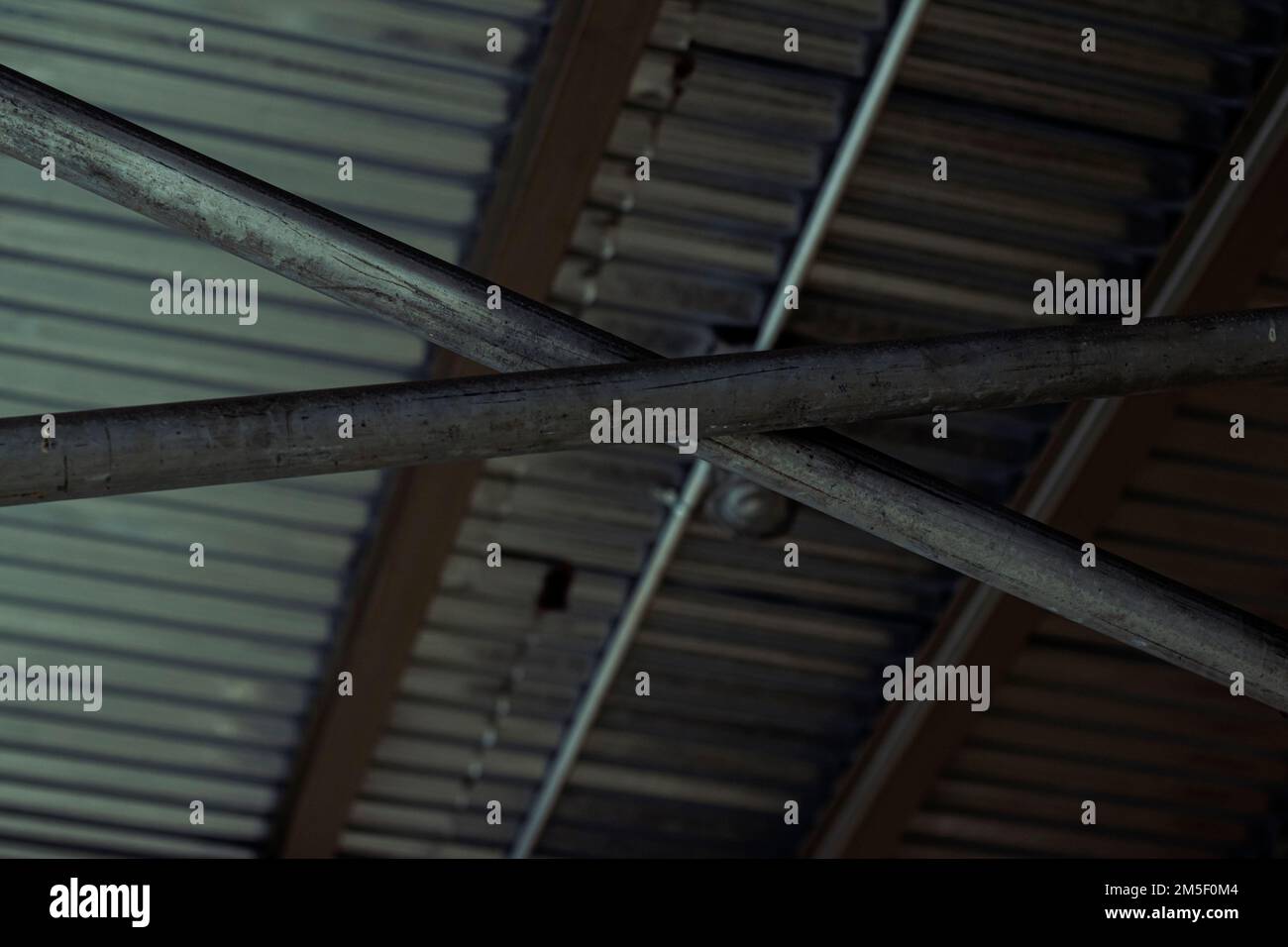 Roofing beams hi-res stock photography and images - Alamy