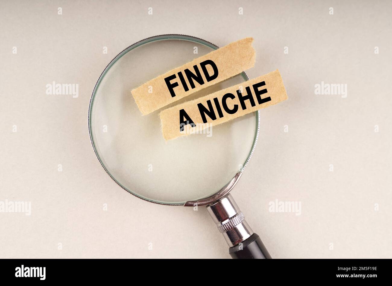 Find a strategy hi-res stock photography and images - Alamy