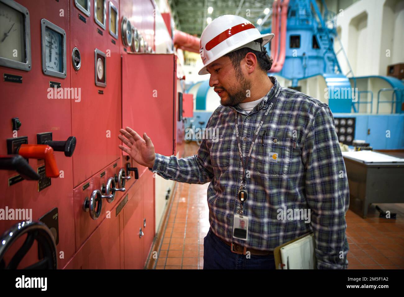Daniel Kranz, Electrical Engineer near analog exciters inside McNary ...