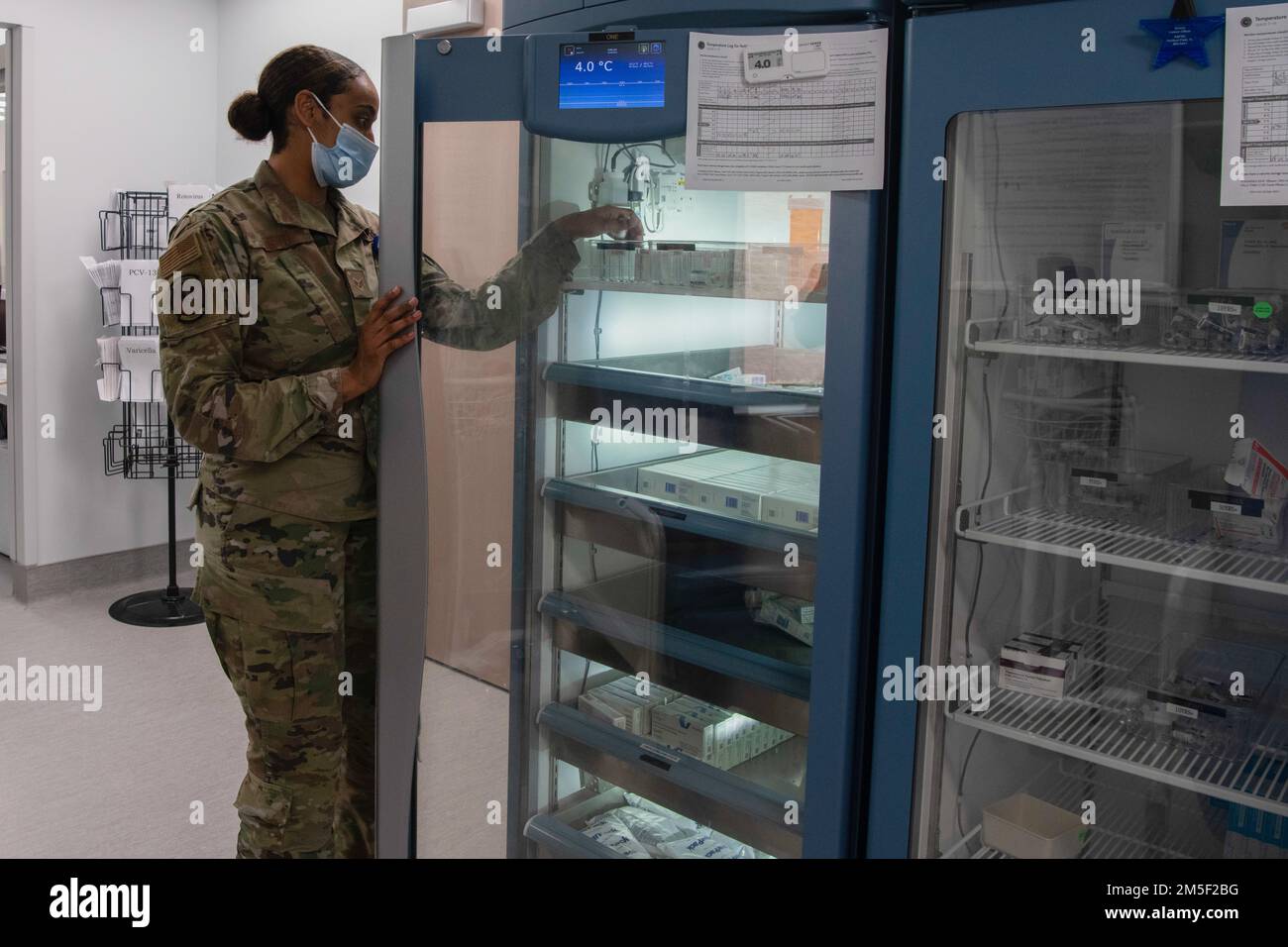 U.S. Air Force Senior Airman Jasmine Gasice, a 1st Healthcare ...