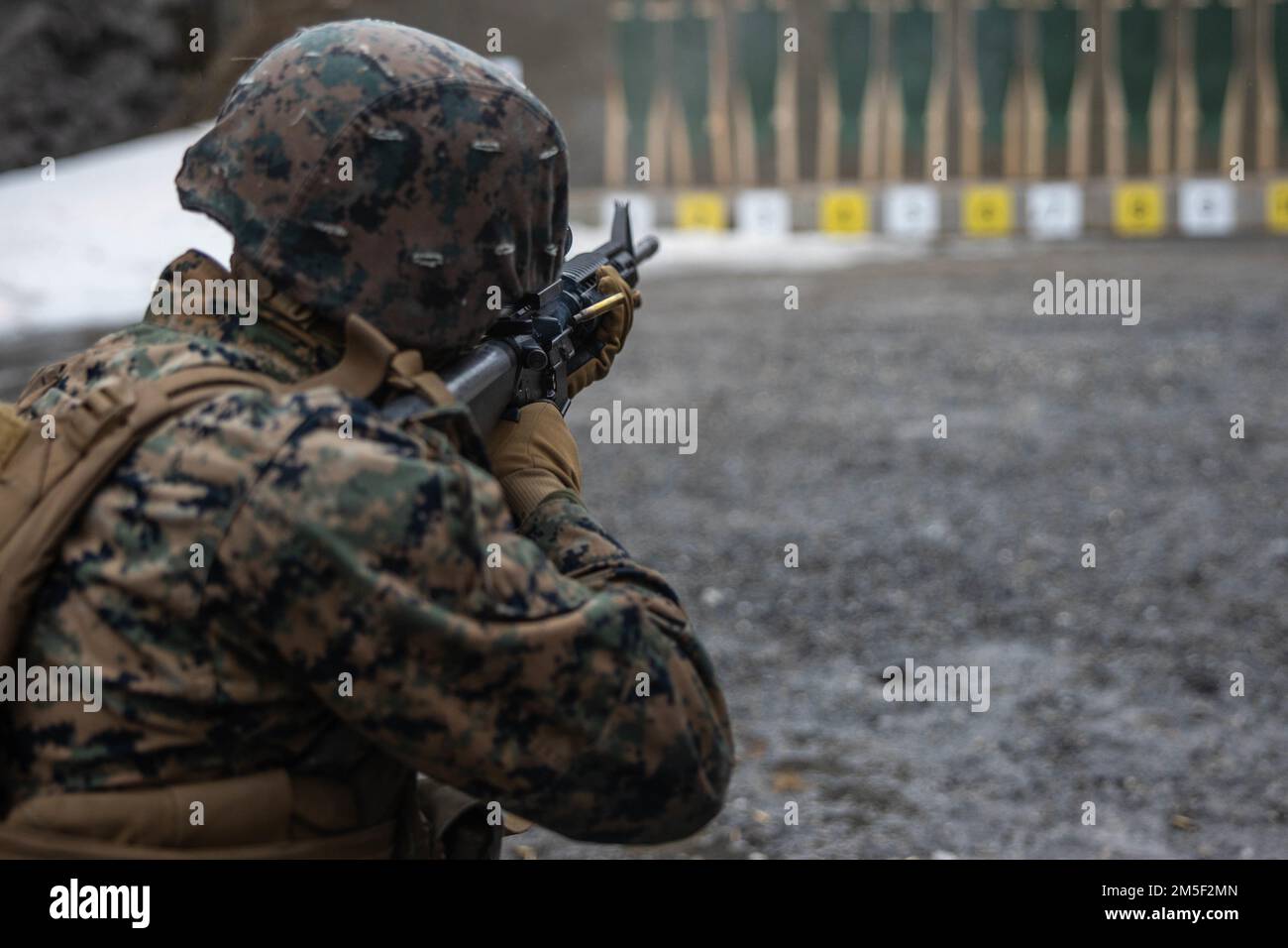 U s marine m16a4 service rifle hi-res stock photography and images - Alamy