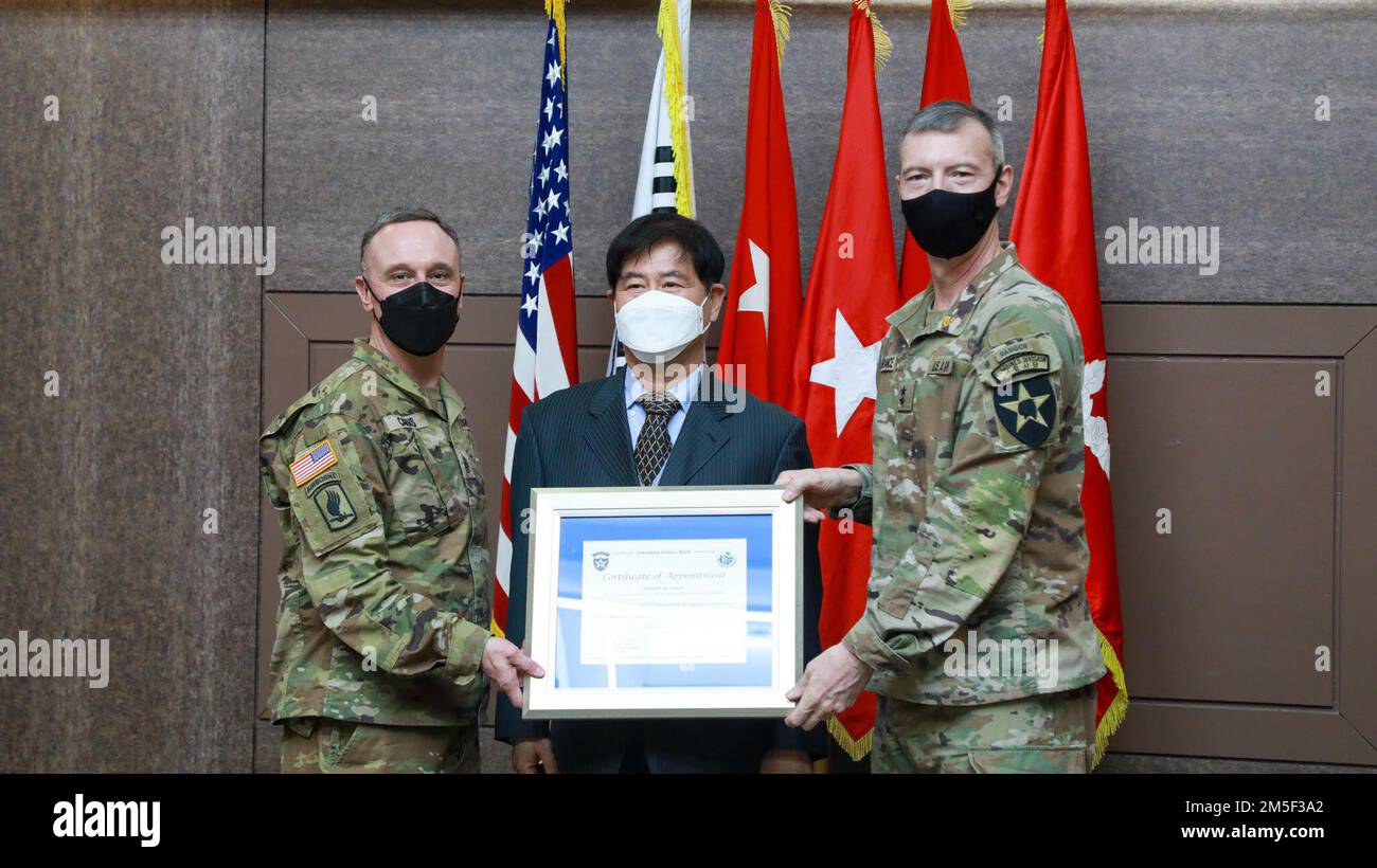 Maj. Gen. David A. Lesperance, Commanding General of the Second ...