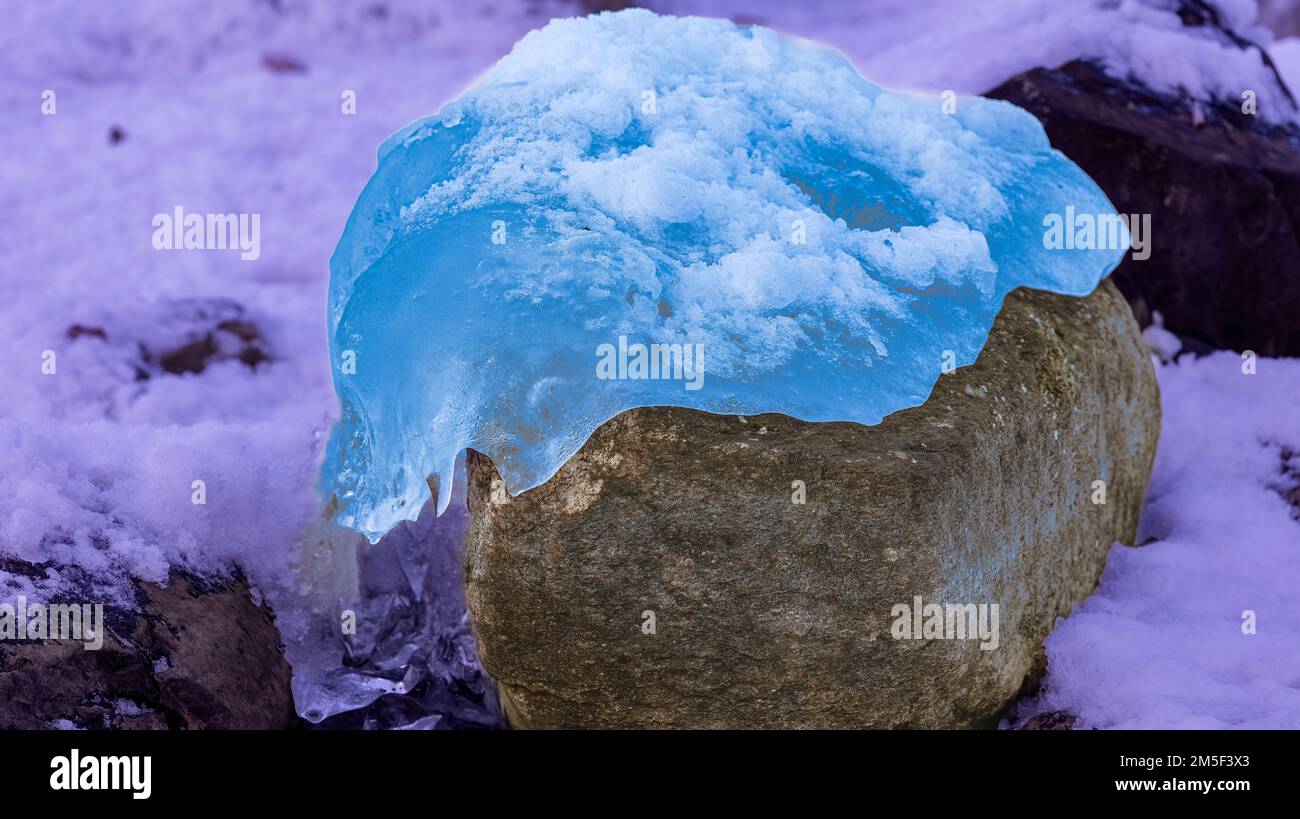 Nature creates really nice works of art in nature, especially with cold ...