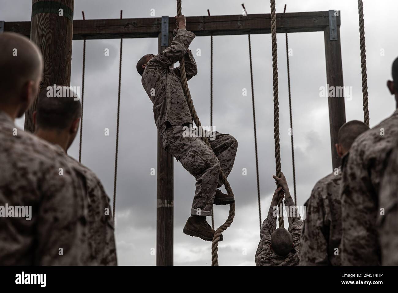 U.S. Marine Corps recruits with Kilo Company, 3rd Recruit Training ...