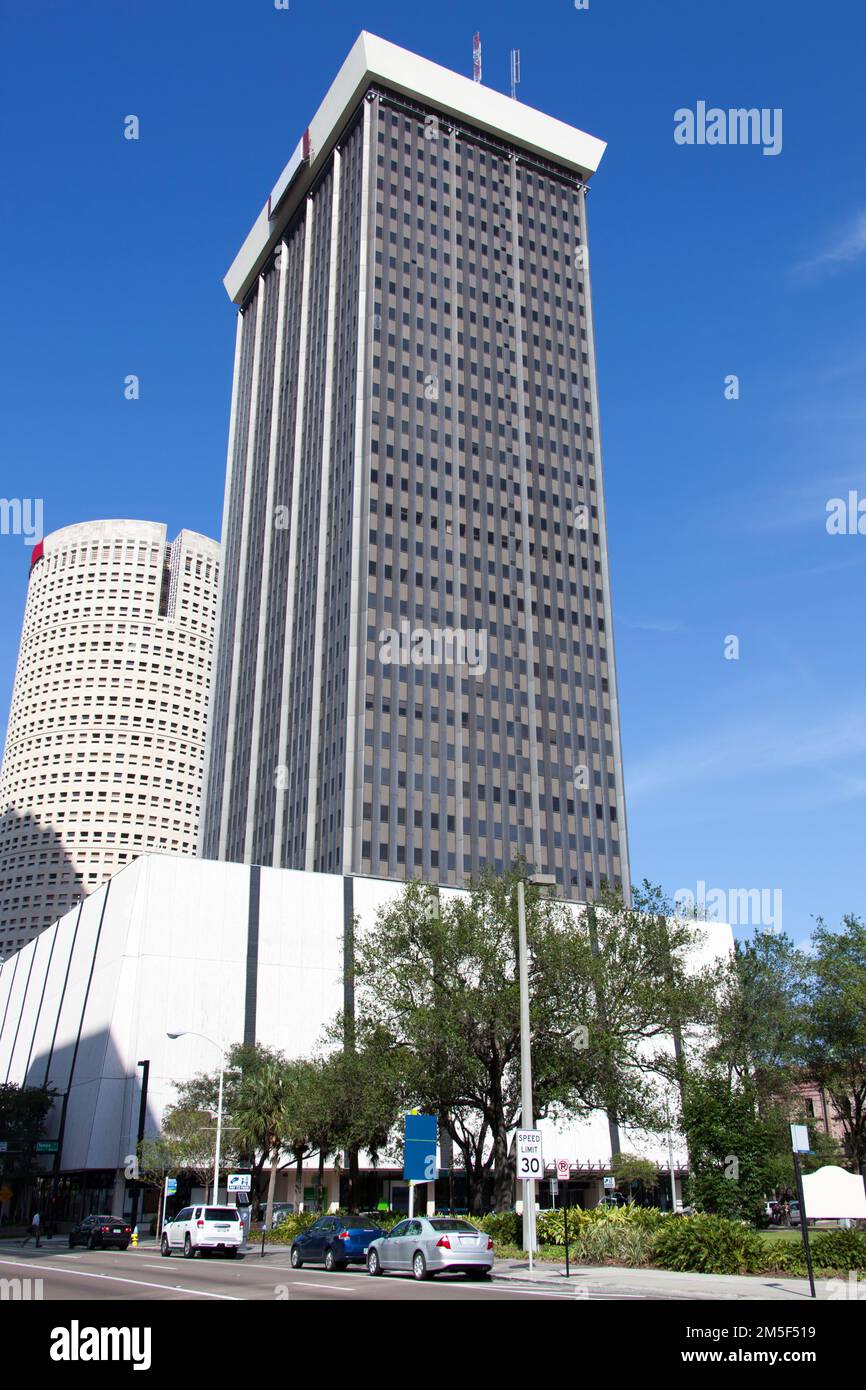 Downtown tampa florida architecture tall hi-res stock photography and ...