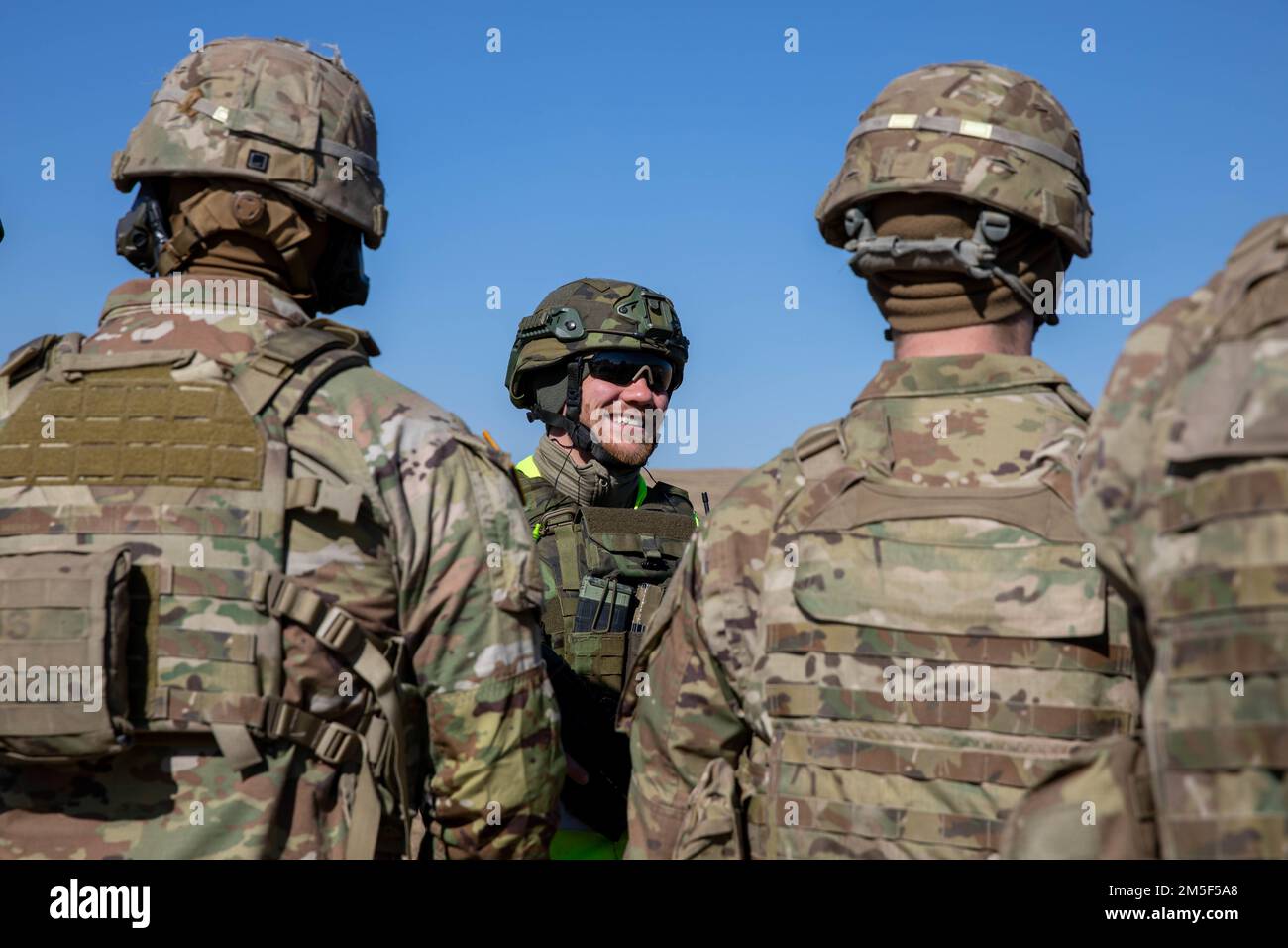 Czech soldiers 42nd mechanized battalion hi-res stock photography and ...