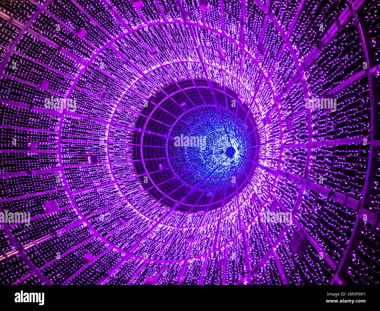 Visual effect lighting hi-res stock photography and images - Alamy