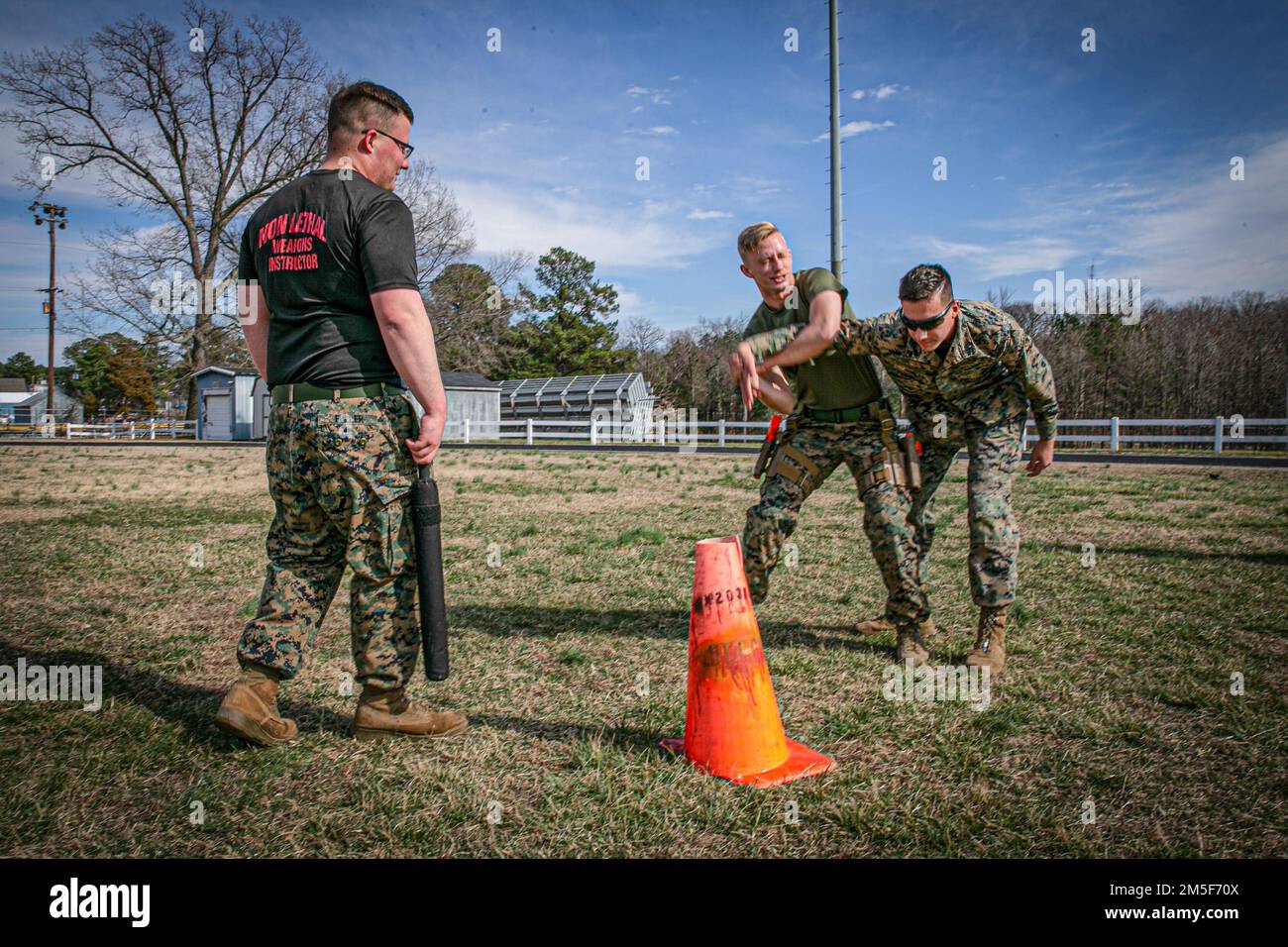 Indian Head - U.S. Marines with the Chemical Biological Incident ...