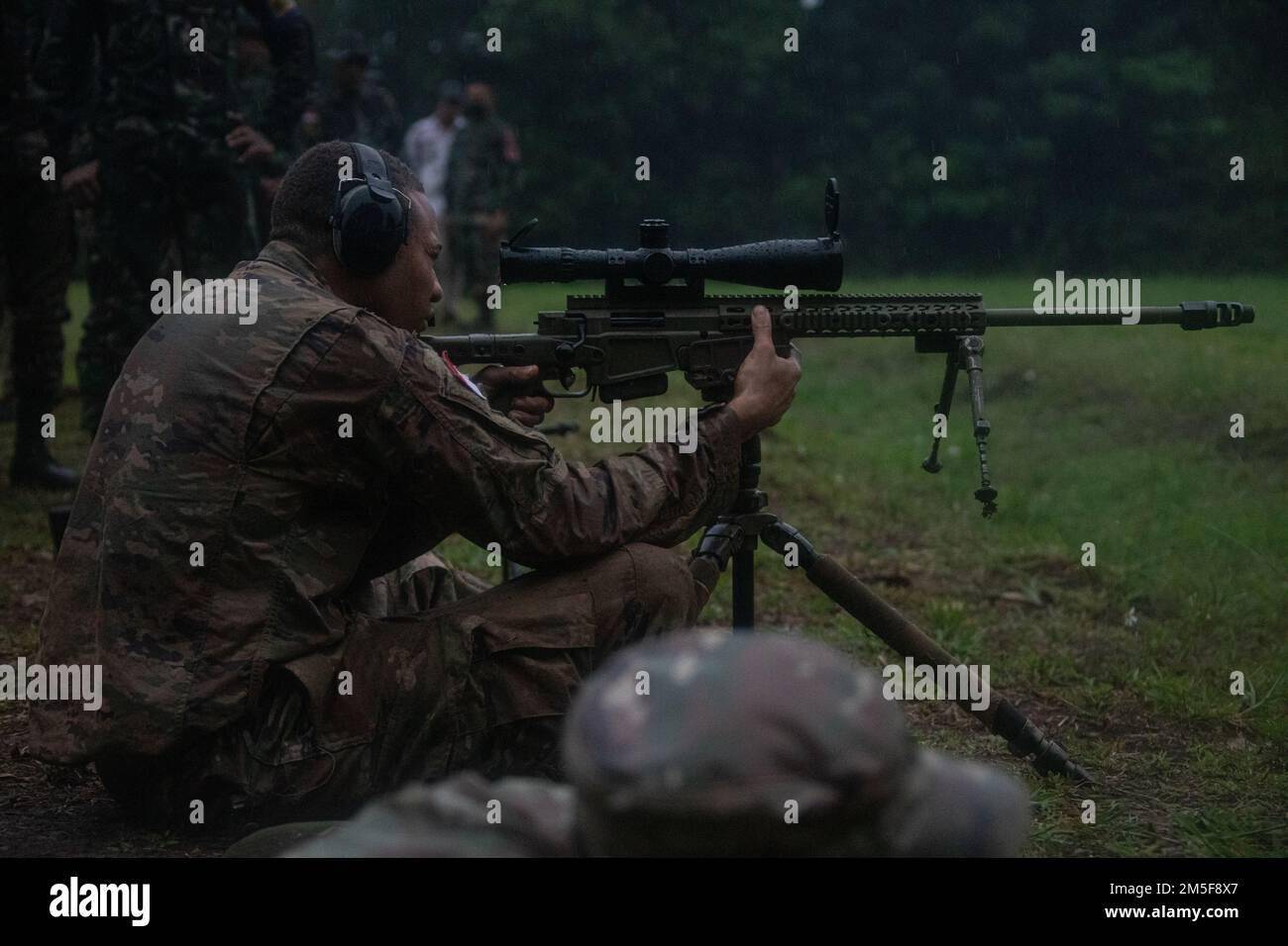 Soldiers from Charlie Troop, 2 Squadron, 14th Cavalry Regiment, 2nd ...