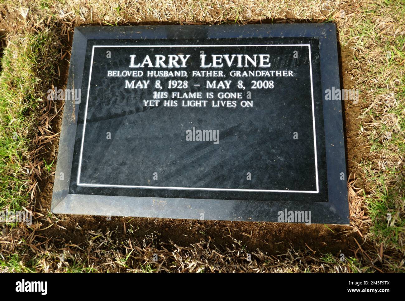 Los Angeles, California, USA 22nd December 2022 Record Engineer Larry ...