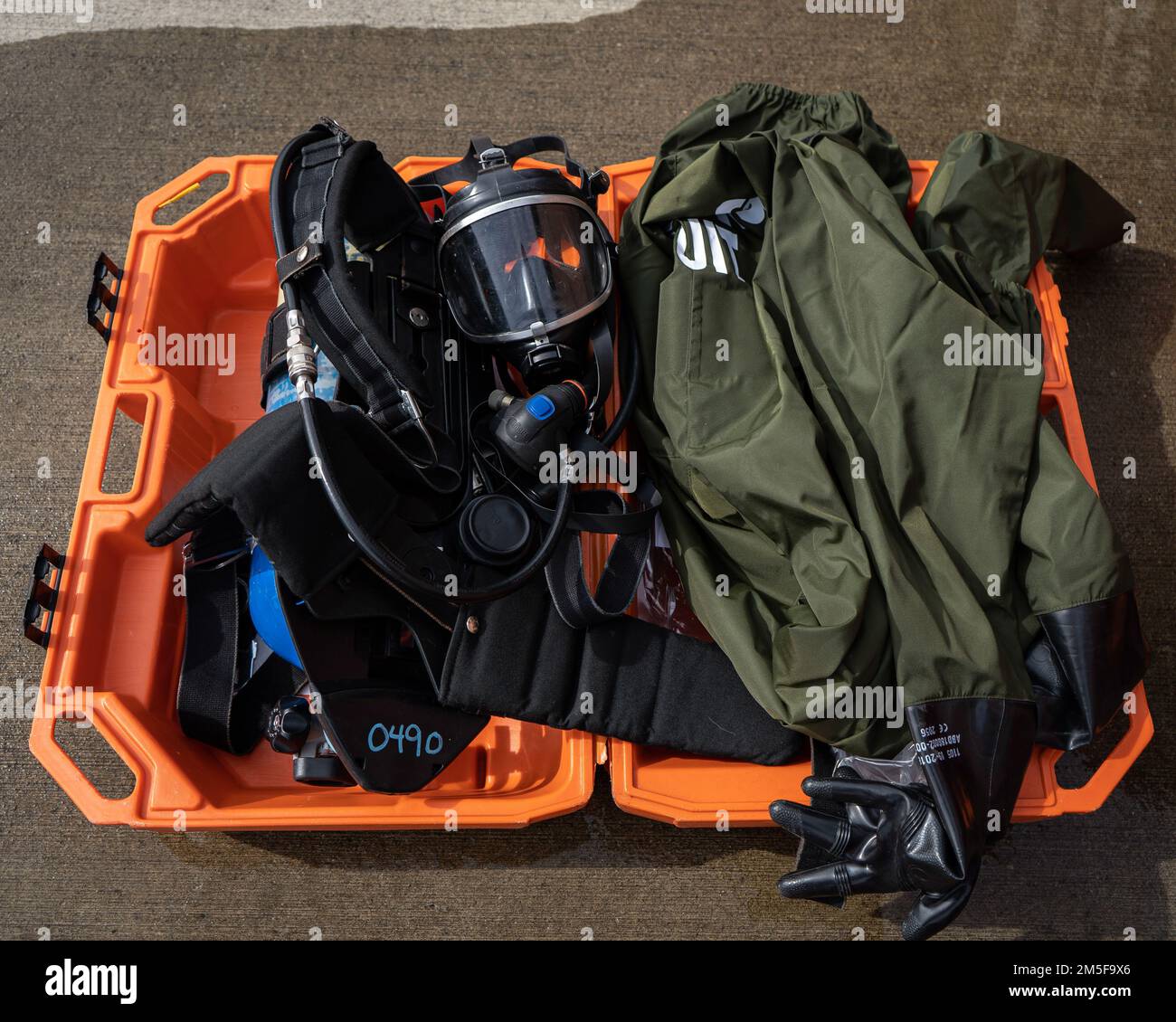 U.S. Army Soldiers with 1st Squadron, 303rd Cavalry Regiment, 96th ...