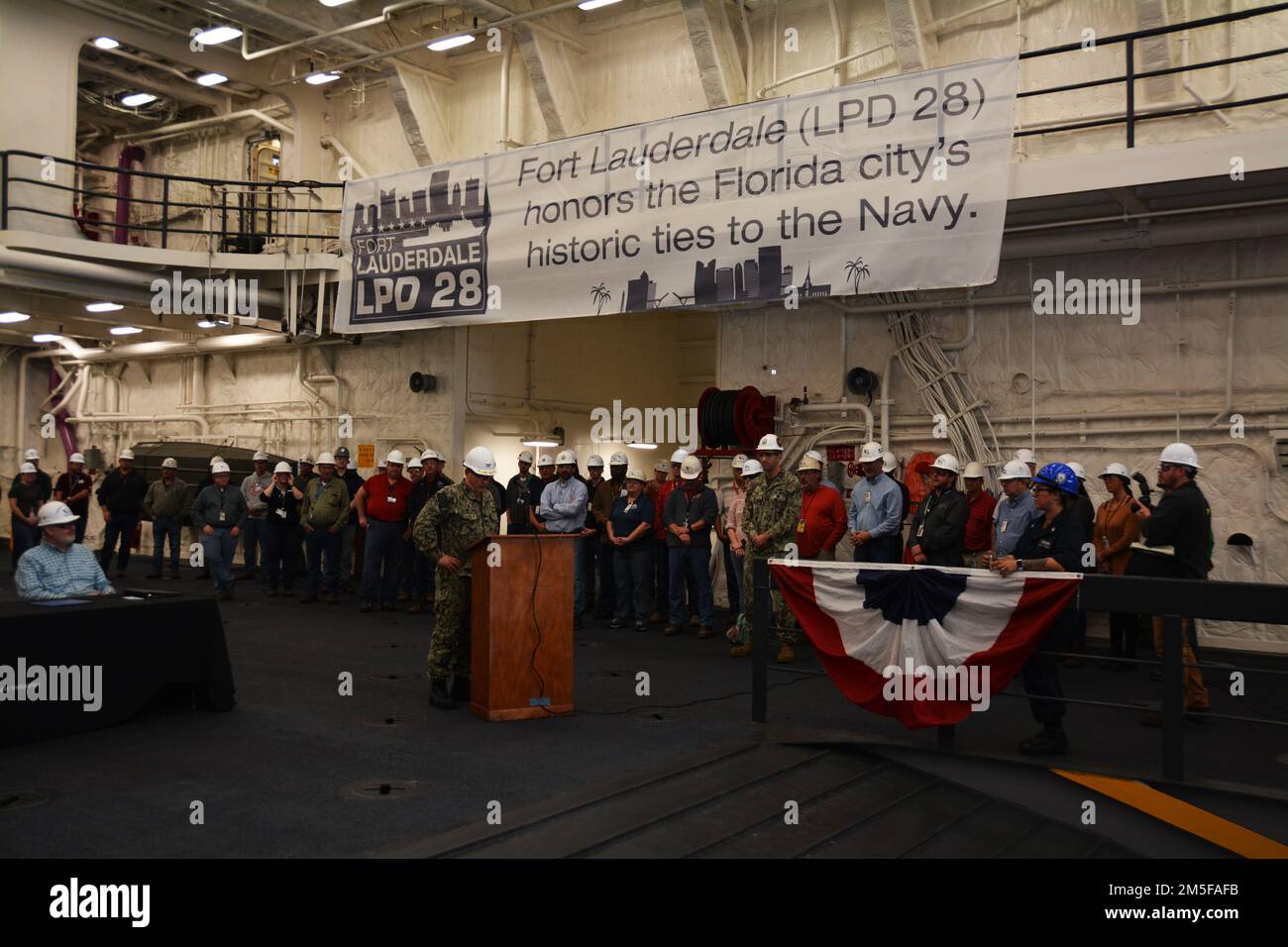 PASCAGOULA, MS - Pre-Commissioning Unit Fort Lauderdale (LPD 28 ...