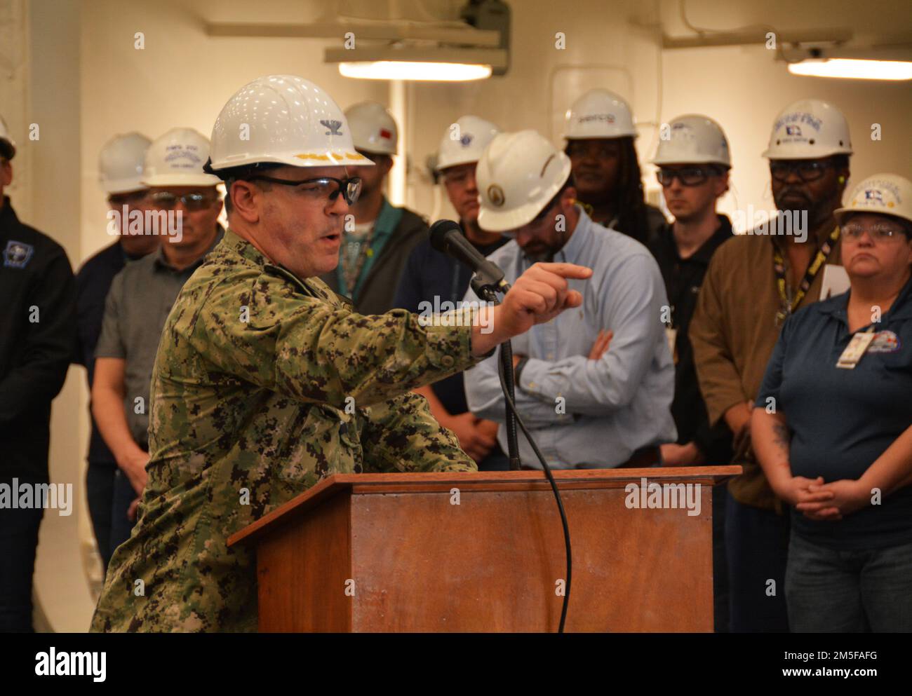 PASCAGOULA, MS - Pre-Commissioning Unit Fort Lauderdale (LPD 28 ...