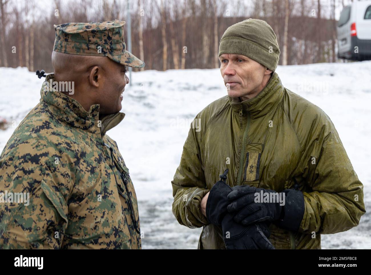 U s marine corps lieutenant colonel hi-res stock photography and images ...