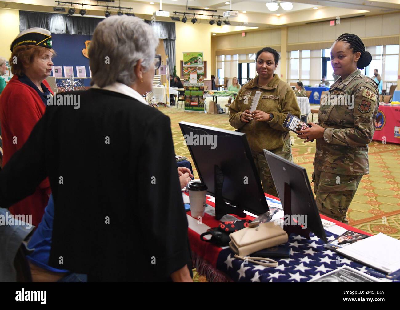 U.S. Air Force Airman 1st Class Shanna Riddick and Senior Airman Andrea ...