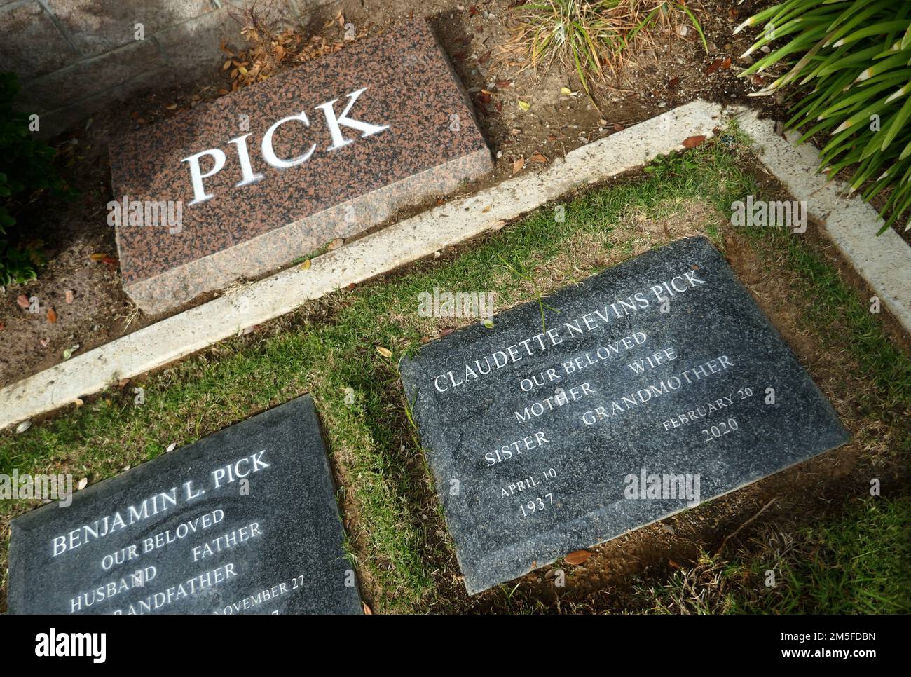 Los Angeles, California, USA 22nd December 2022 Actress Claudette ...