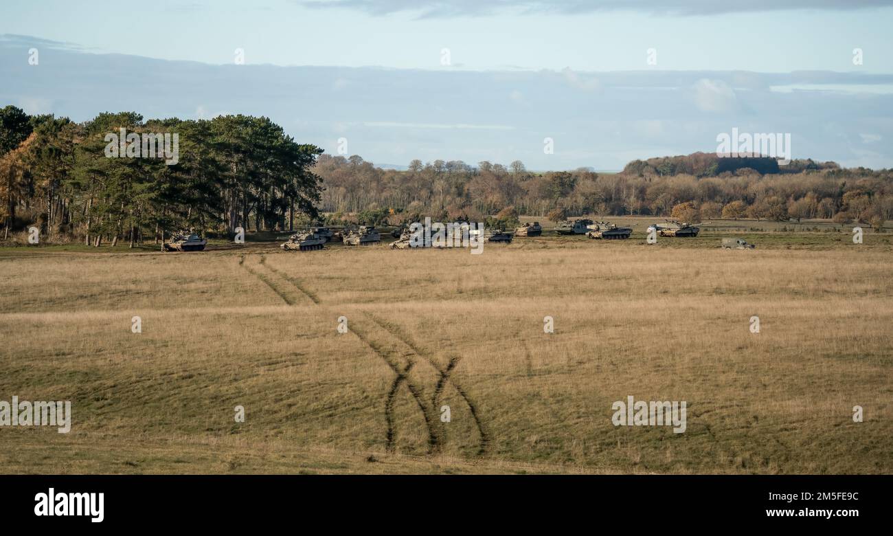 Battle field and tanks hi-res stock photography and images - Alamy